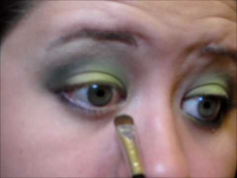 SpringTime Look (Green Eye)