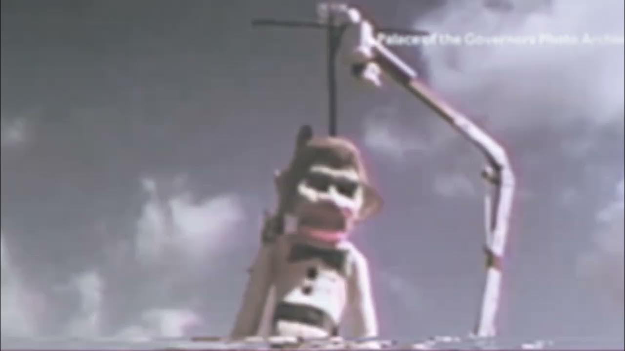 building zozobra 1976|burn zozobra - YouTube