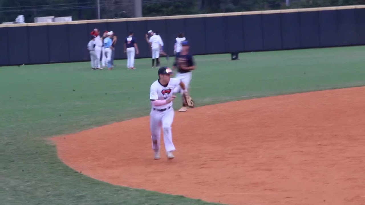 Jacob Fernandez Fall 2021 fielding highlights - YouTube