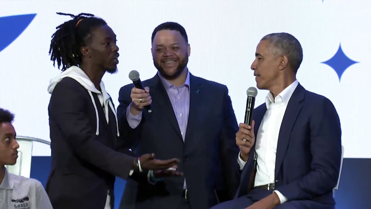 Leo Mercer Asks Barack Obama "The Lost Element" Question - YouTube