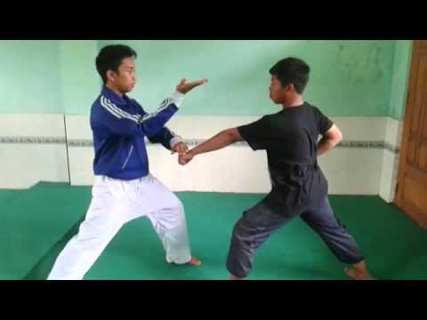 Tutorial Beladiri Part 1 (Seni Bela diri Sangat Prakits dan mudah dilakukan) - YouTube