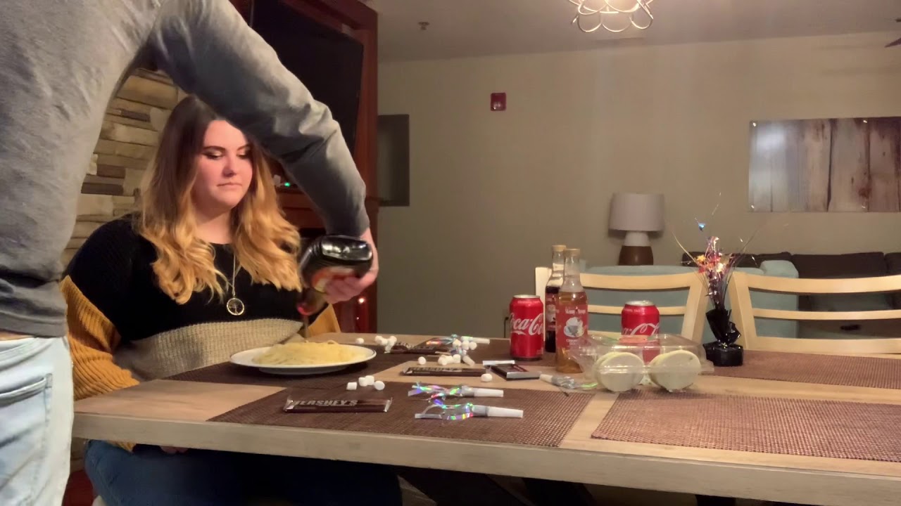 Elf Spaghetti Breakfast Scene - YouTube