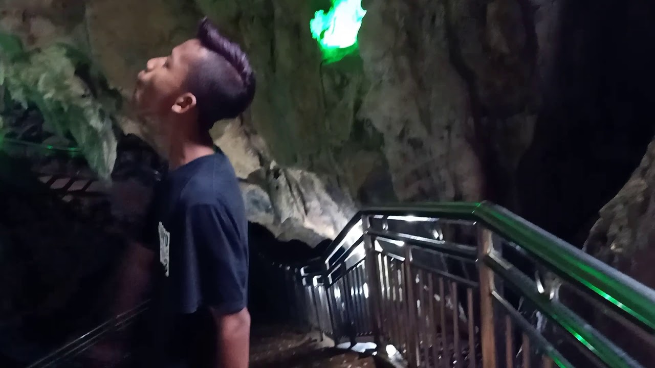 Suasana keindahan wisata guo lowo grobogan - YouTube