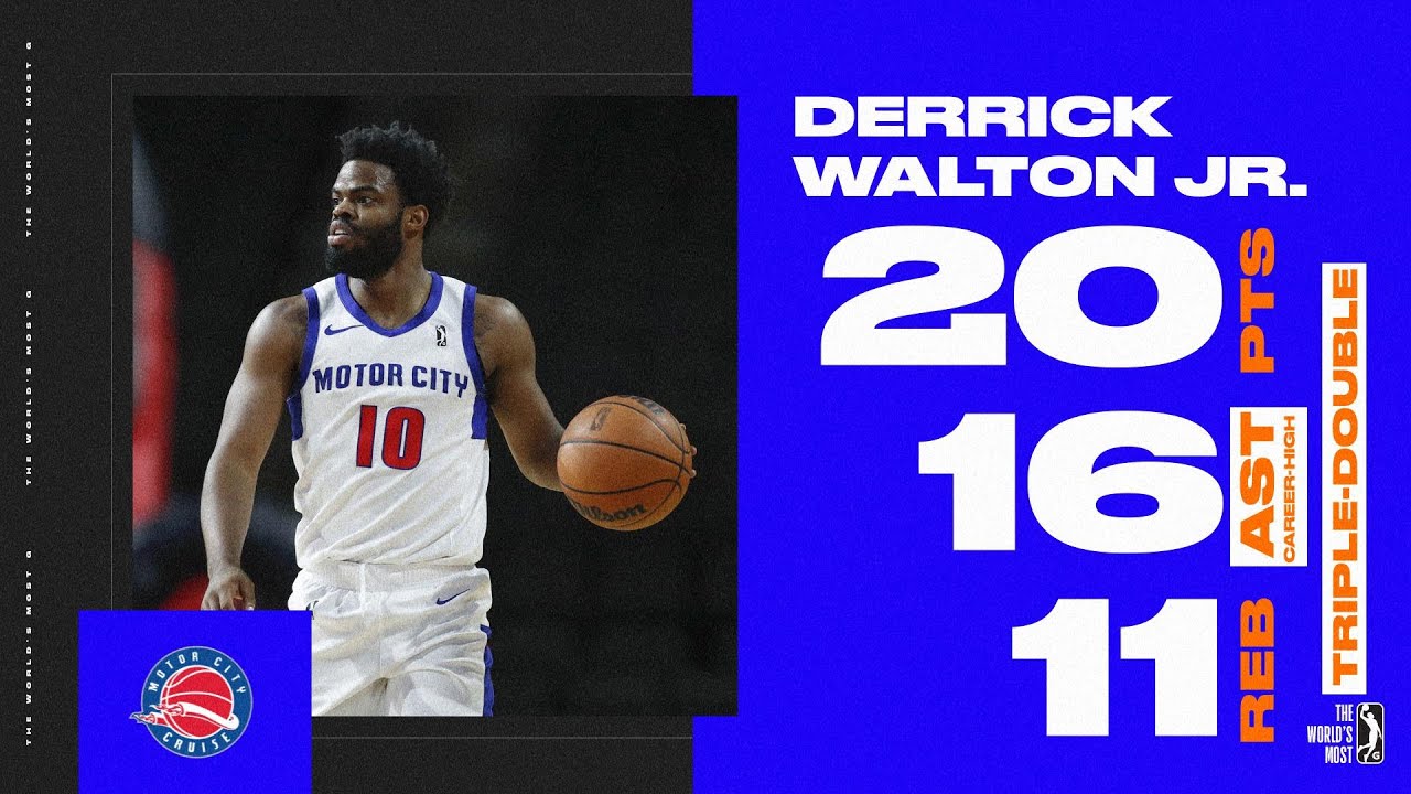 Derrick Walton Jr. Records First Career Triple-Double - YouTube