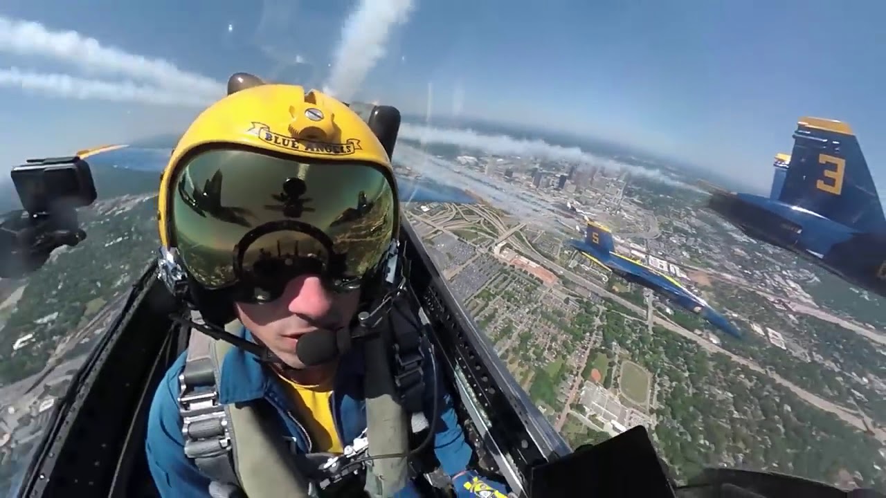 Blue Angels and Thunderbirds Fly Together Over New York City Extended ...