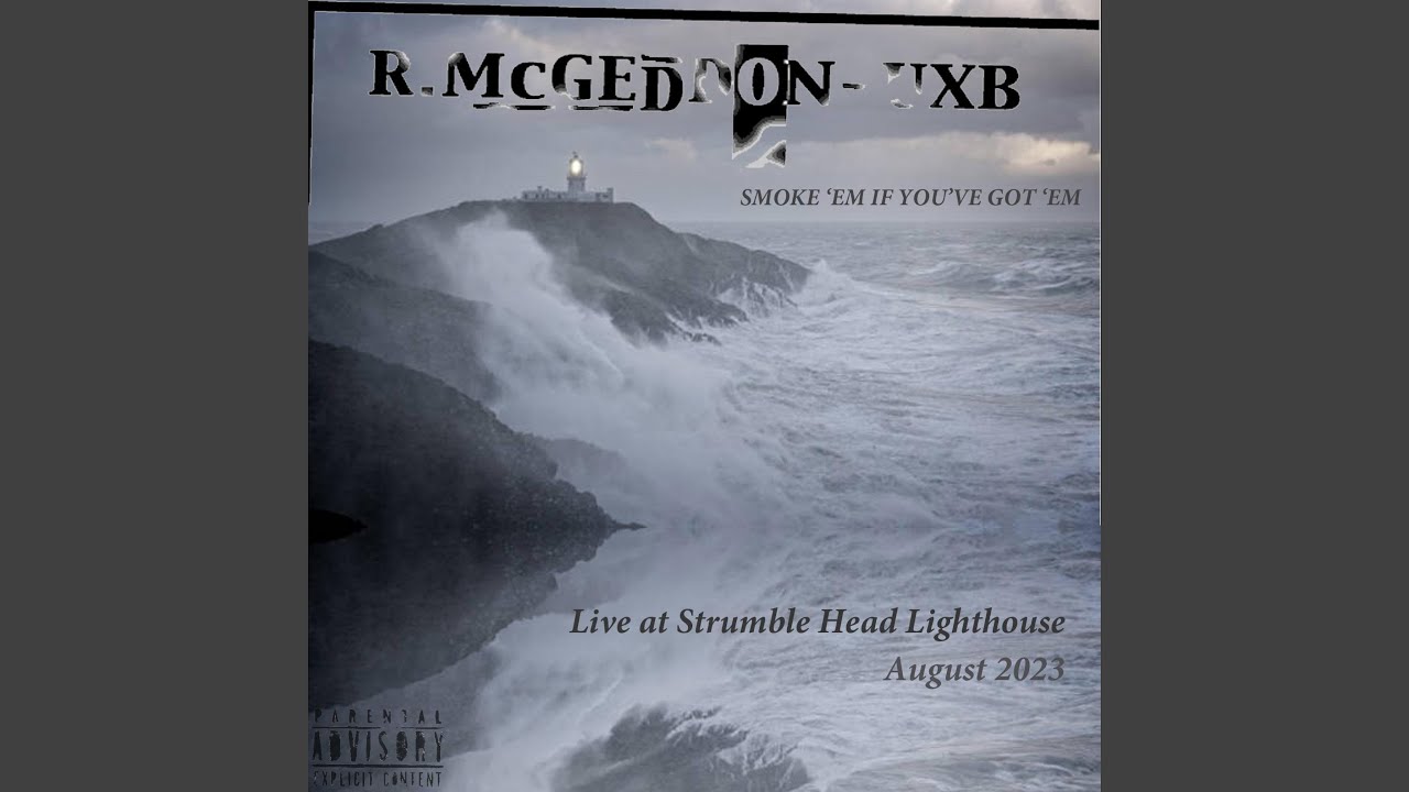 Outro "turn the big light off on your way out" (Live) (Live) - YouTube