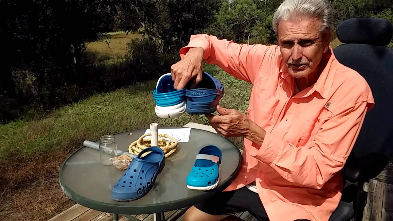CROCS...Old vs New... - YouTube