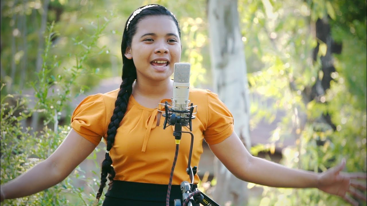 De quien temeré (en vivo) Yesmi Esther Moreno - YouTube