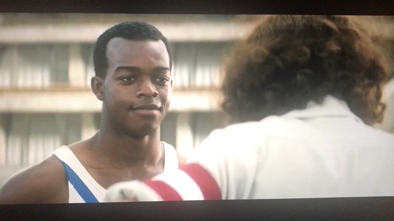 Ending of Race - Jesse Owens - YouTube