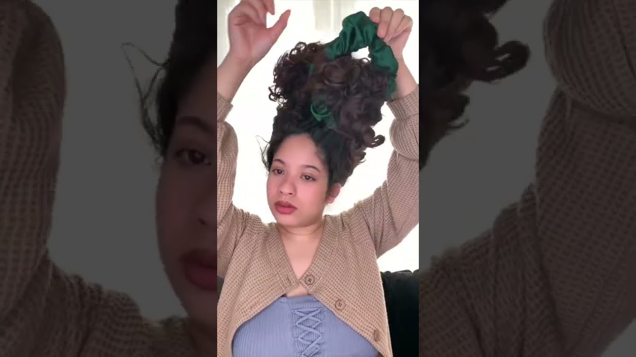 Morning curly hair routine when my hair still looks good! - YouTube