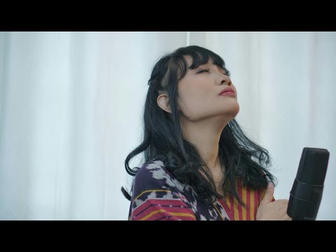 Ojo Dibandingke - Abah Lala - Cover by Livy Laurens - YouTube