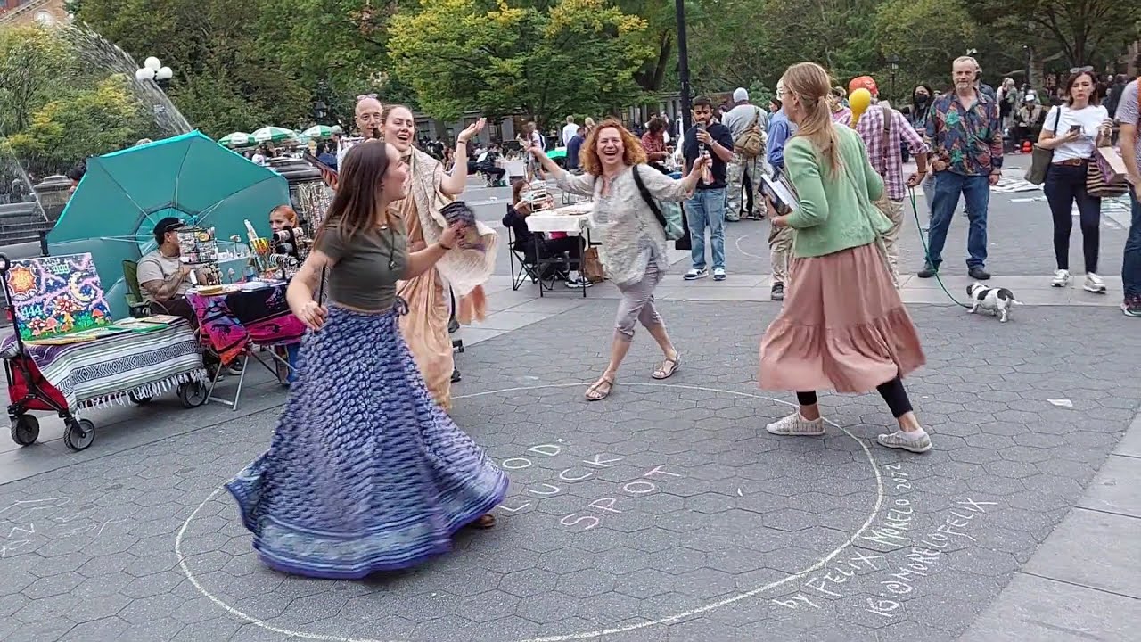 Hadai Prana Prabhu Chants Hare Krishna at Washington Square Park and ...