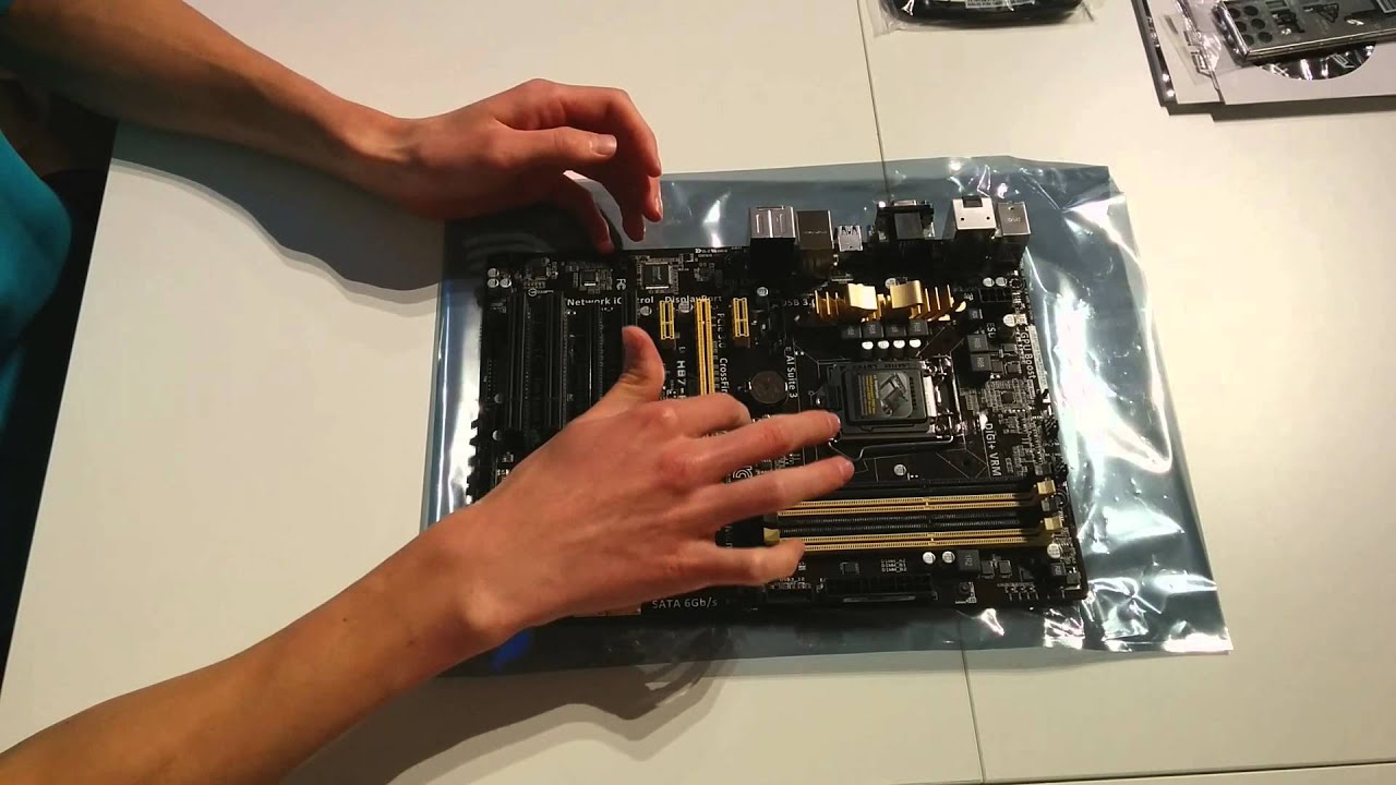 Asus H87-Pro Mainboard Unboxing German/Deutsch - YouTube