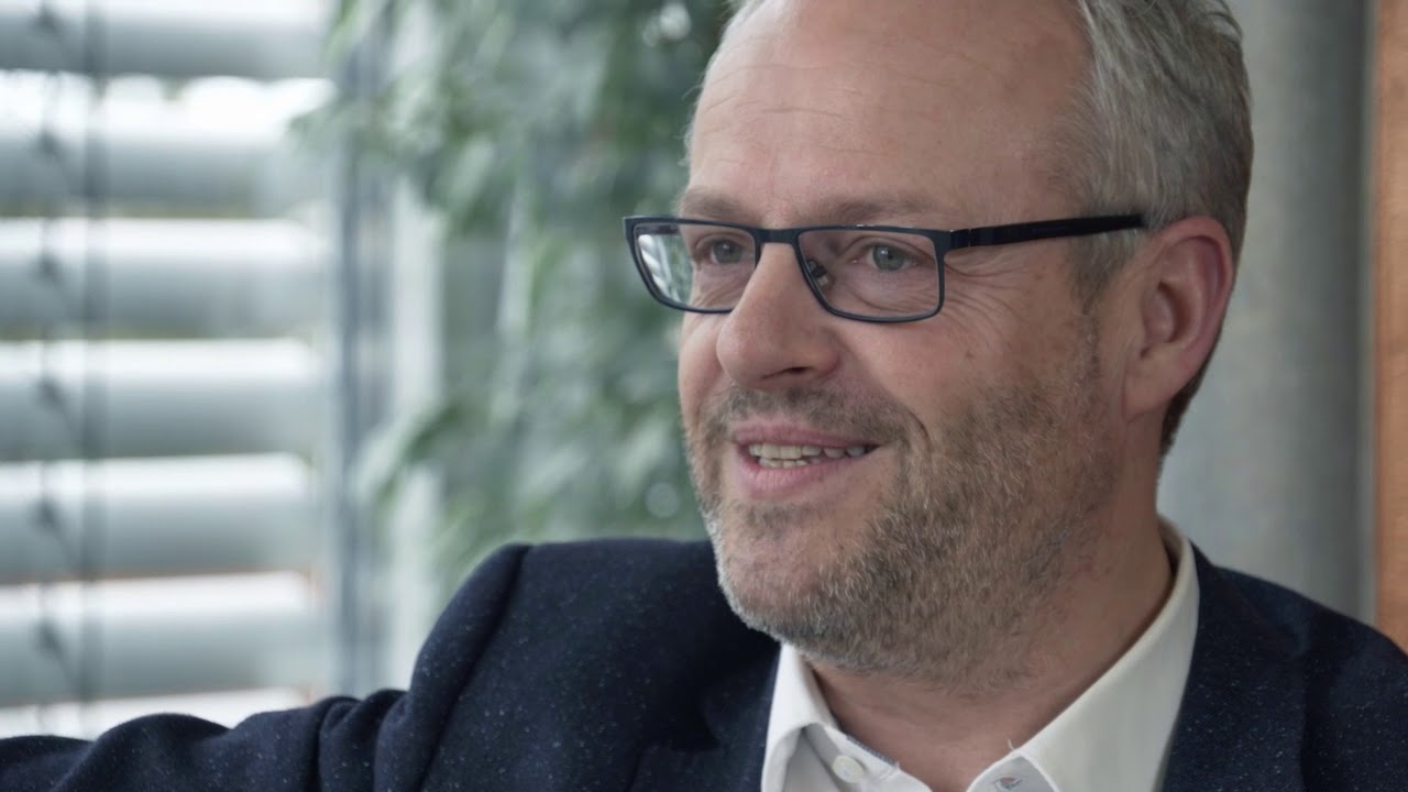 Roland Kastner - YouTube