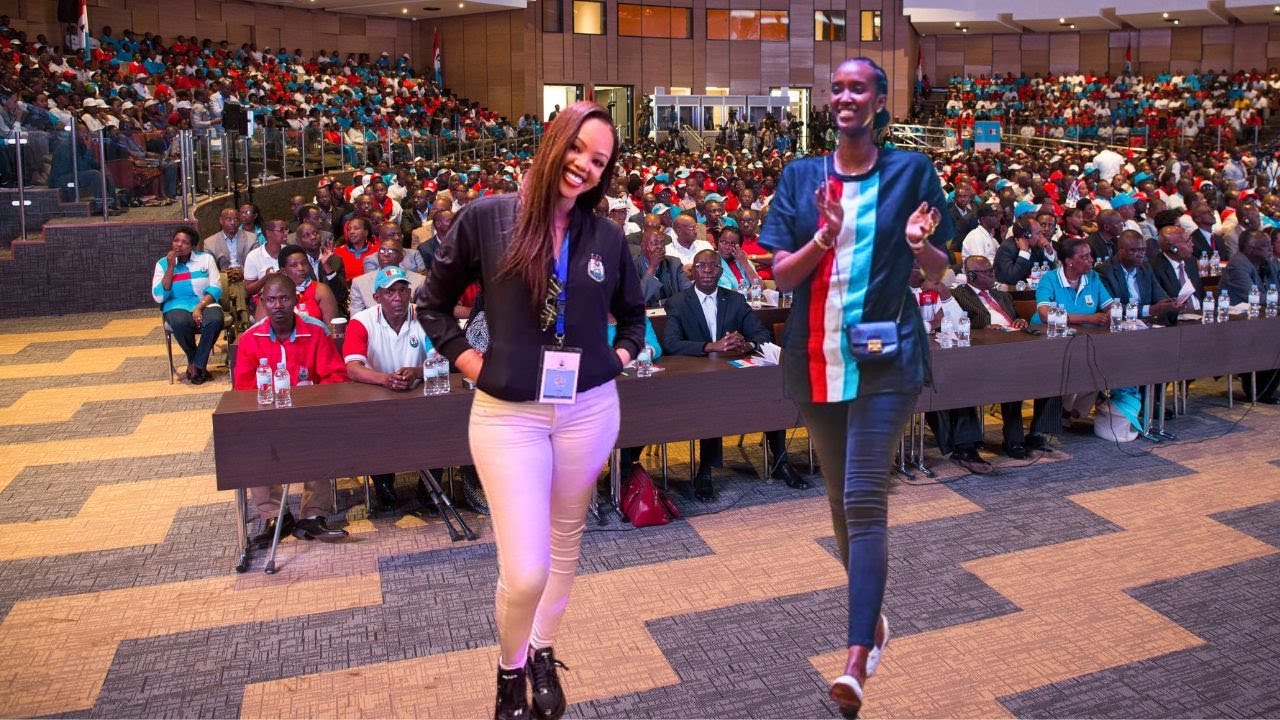 Byari udushya bwa 1😍Ange Kagame na mutesi Jolly mu nama ya RPF ...