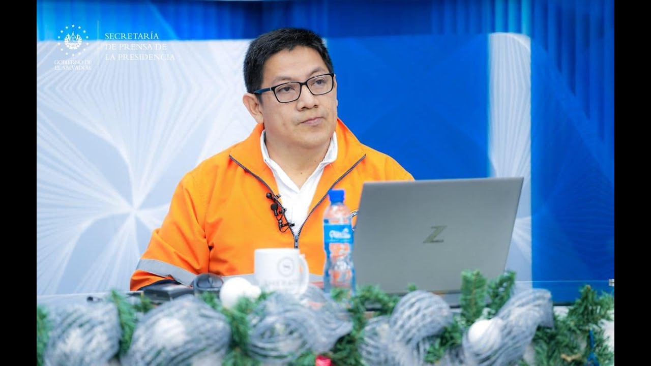 Entrevista con Fermín Pérez, SubDirector Protección Civil - YouTube