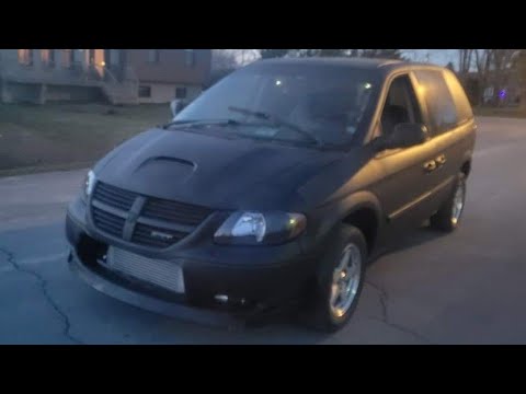 Première essais de la démon van ( srt4 Dodge Caravan first test Drive ...