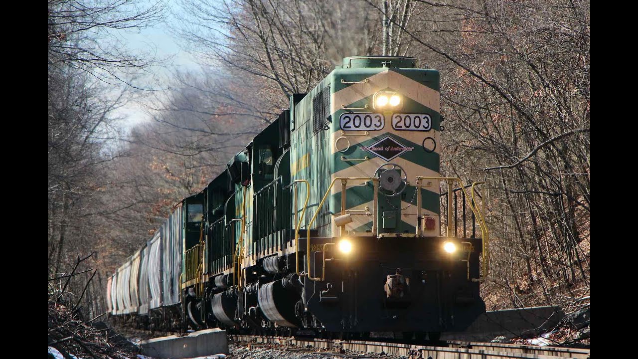 RBMN SD38's on QAJT and QAMC 3-12-21 - YouTube