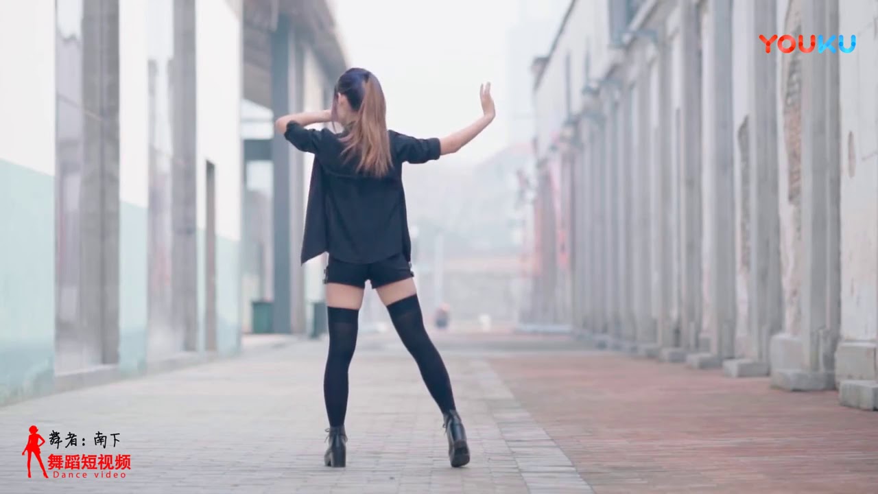 🔴 Short Girl Dance Videos ️all Knees Are Green, Just To Dance This ...
