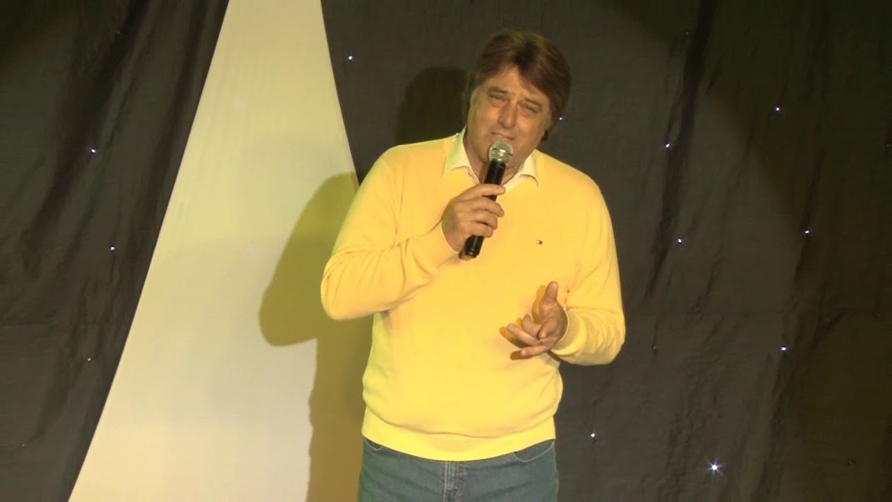 Franck Olivier " Amoureux de vous madame " - YouTube