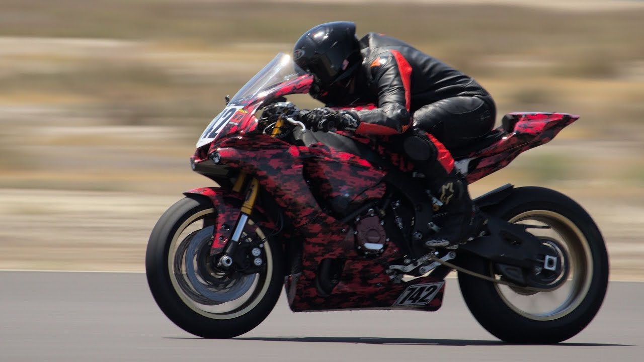 FINALLY found a FAST R6 Rider @CMracing27 - YouTube