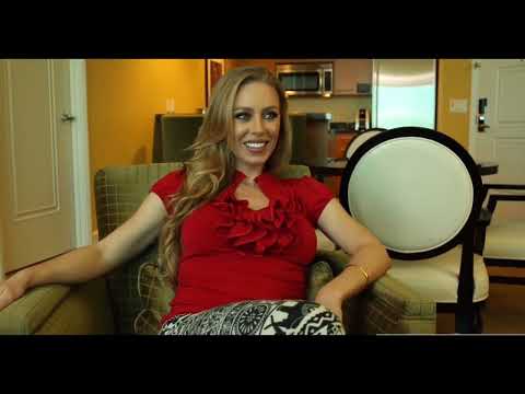 Nicole Aniston tonight's girlfriend 🔥