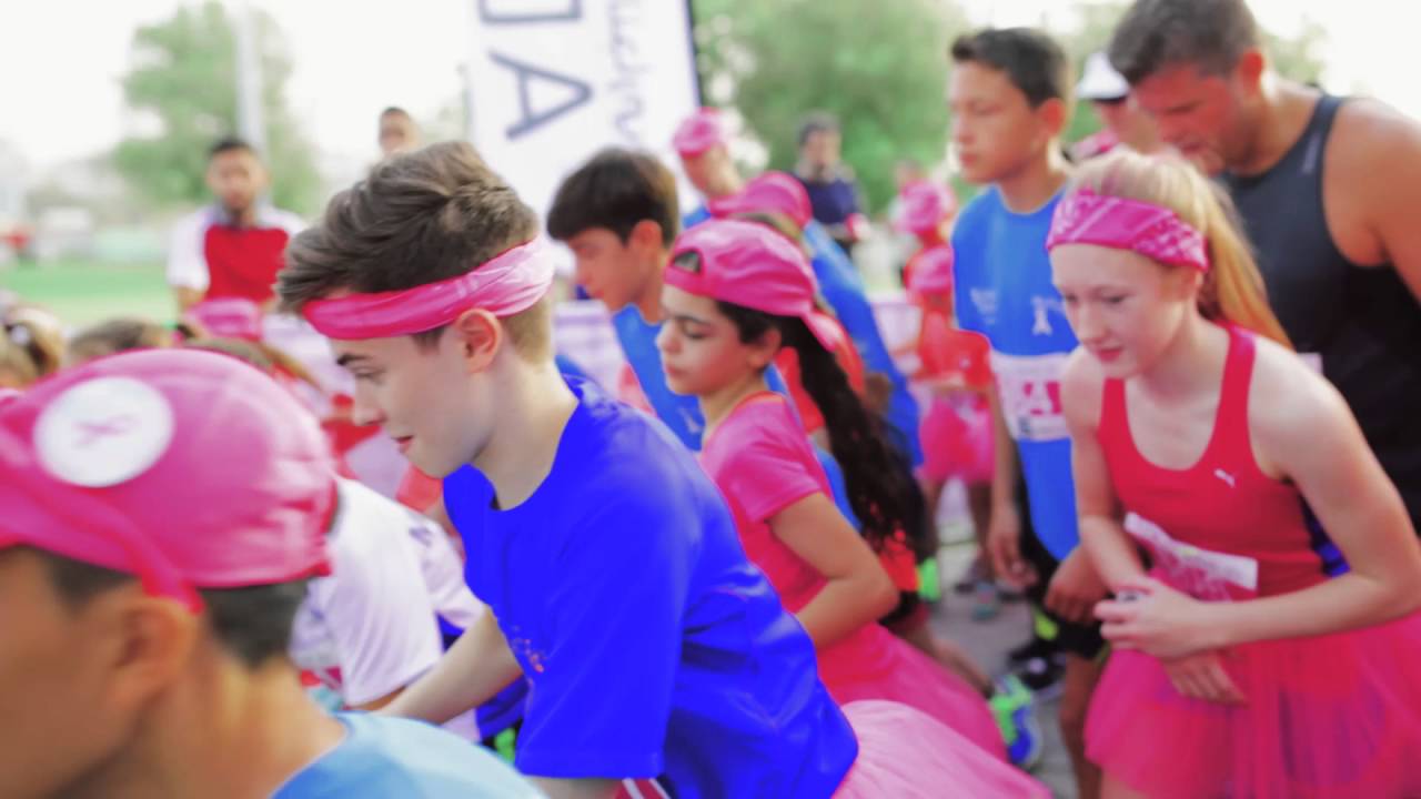 ADCB Zayed Sports City Pink 5&10k Run 2016 - YouTube