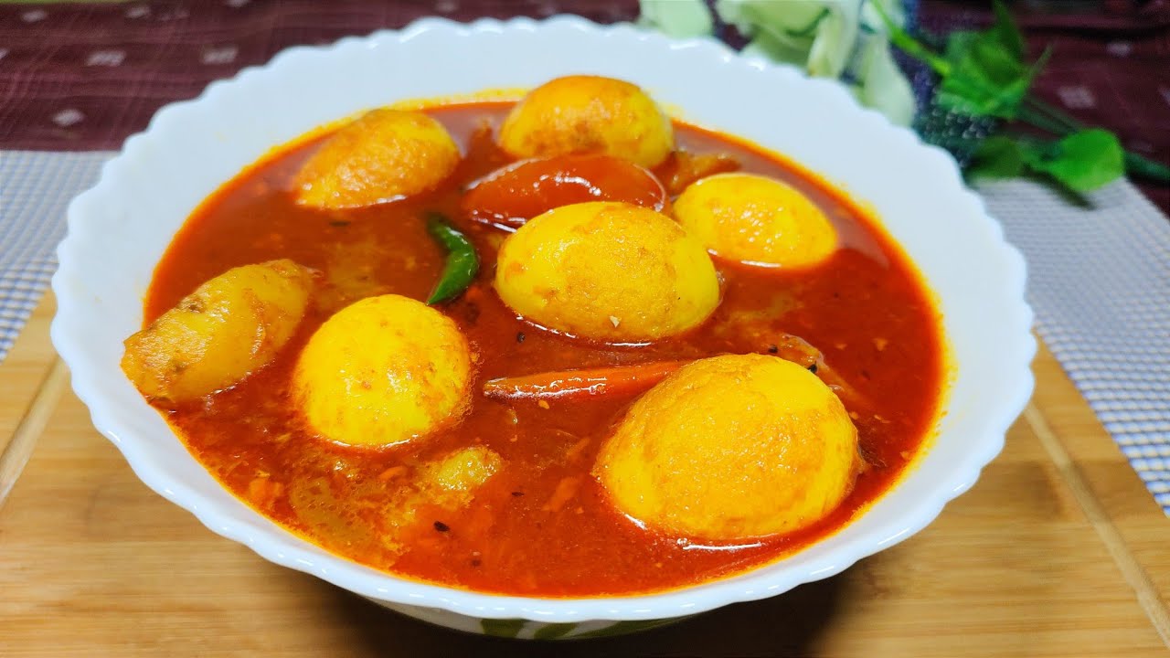 একদম হোটেলের মতো ডিম আলুর লাল ঝোল রেসিপি | dim alur jhol recipe | egg ...