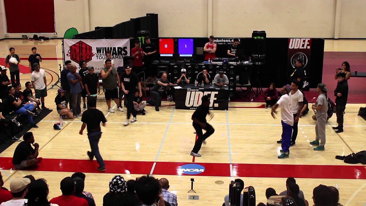 WI WARS 2015 | SEMI FINALS |Crooks Chicago vs United Disorders - YouTube