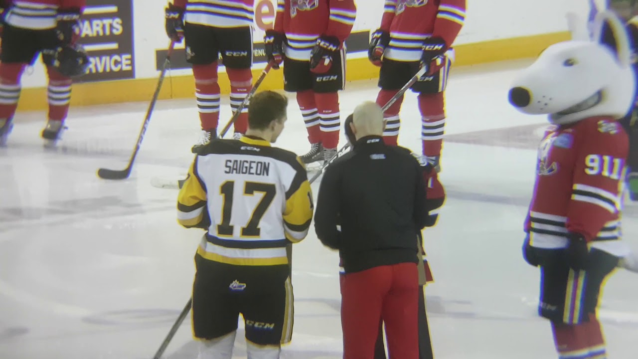 Brandon Saigeon with the Mayor of Grimsby Bob Bentley before a Niagara ...