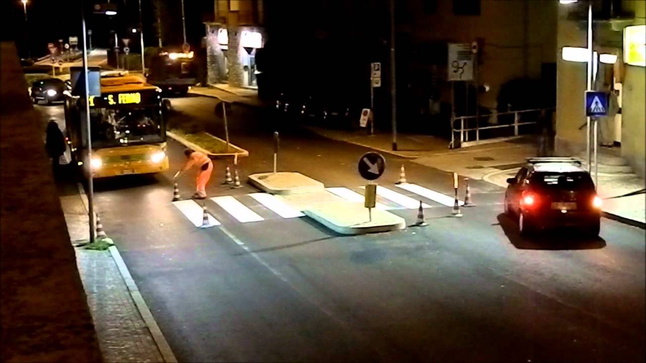 SEGNALETICA STRADALE - YouTube