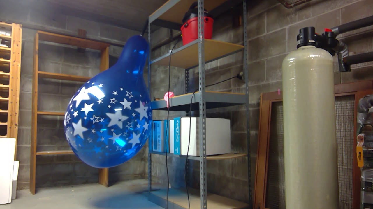 pump to pop balloon qualatex 24 - YouTube