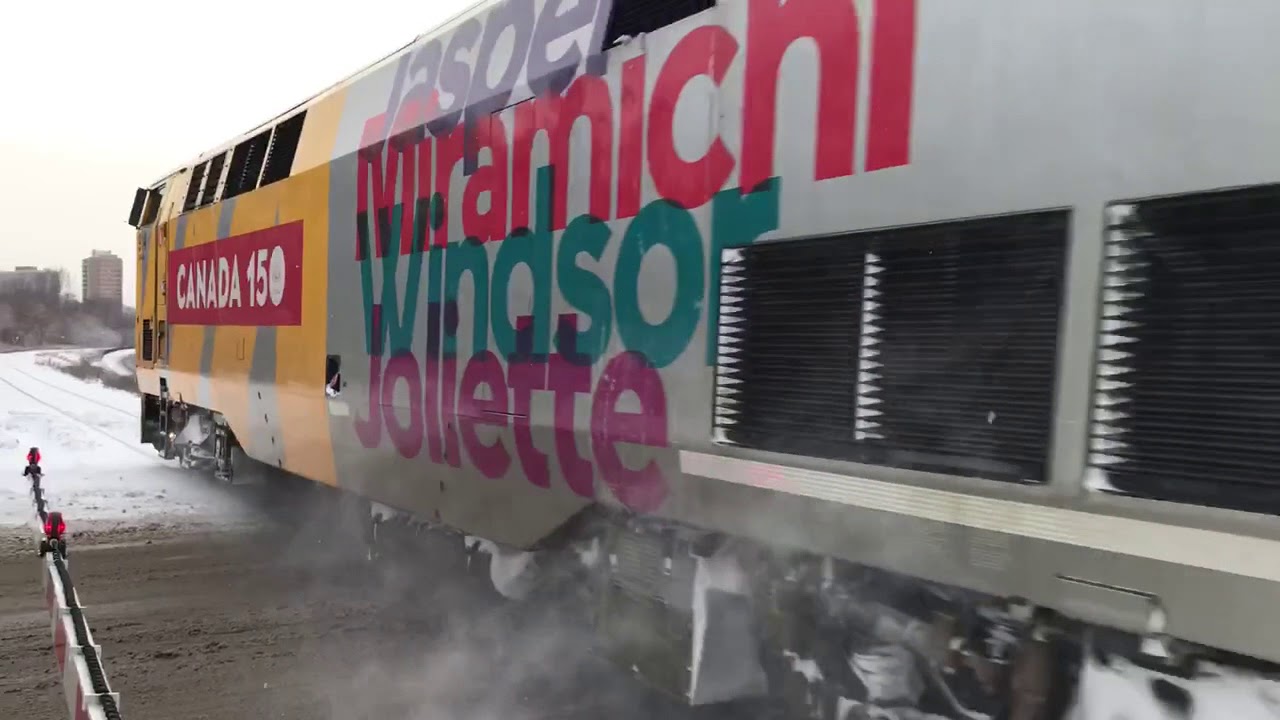 VIA Rail Corridor service Montreal - Fallowfield - YouTube