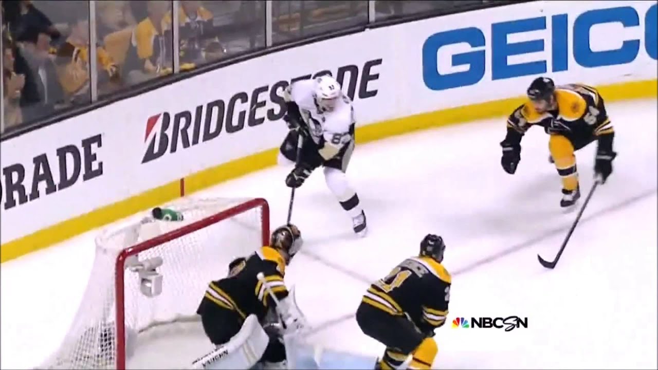 Tuukka Rask #40 "The Save Machine" HD - YouTube