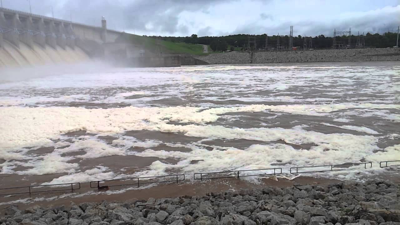 Keystone Dam, Sandsprings, OK. - YouTube