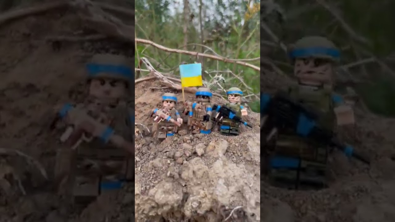 LEGO Ukrainian soldiers - YouTube