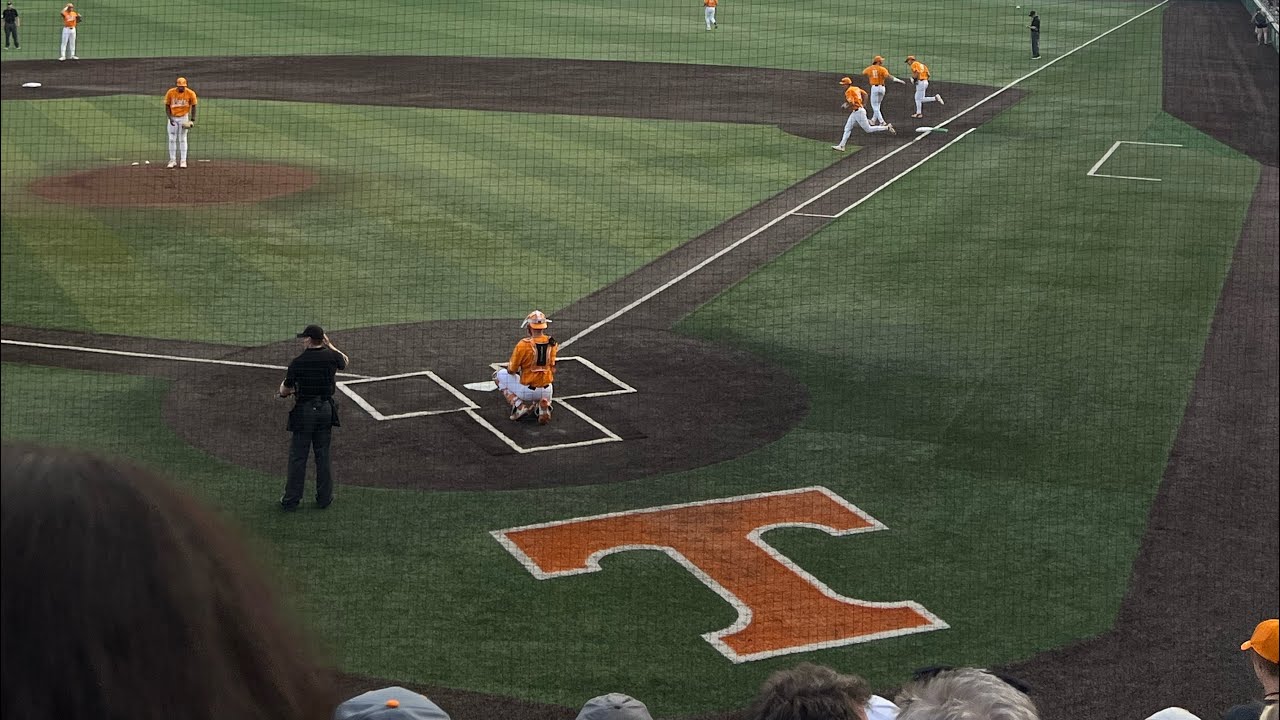 University Of Tennessee (Lindsey Nelson Stadium) - YouTube