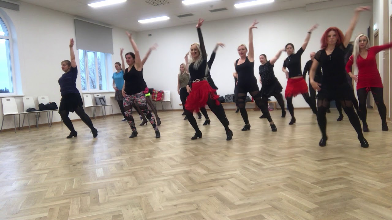 pom pom samba musasse Saku workshop 2020 - YouTube