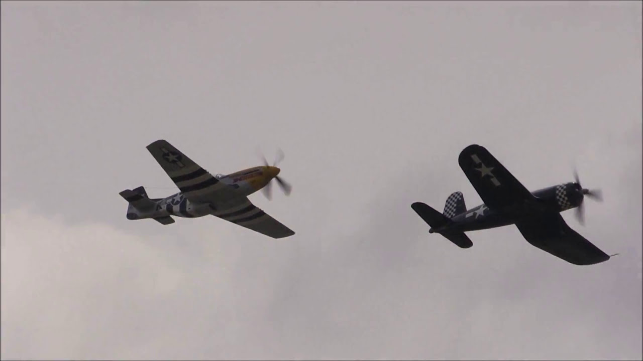 P-51 Mustang & F4U Corsair - 2016 World War II Weekend - YouTube