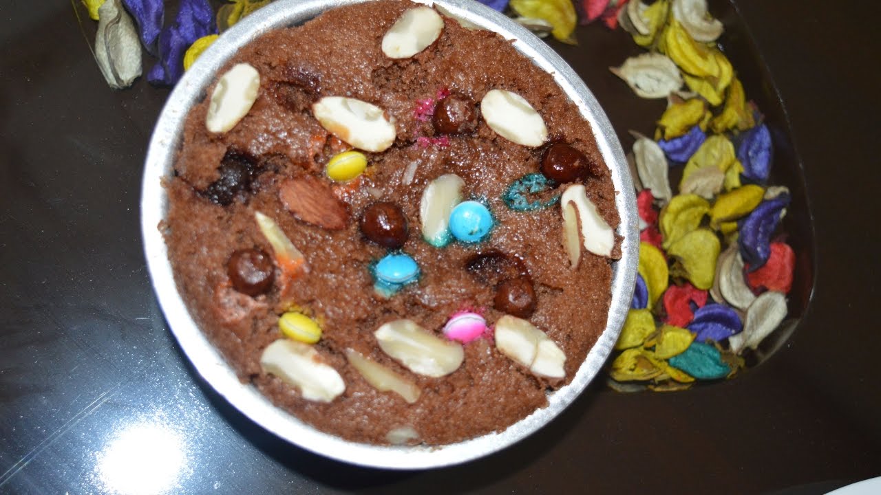 How to Make Suzi Cake in Idli Stand(सूज़ी का केक इडली स्टैण्ड में कैसे ...