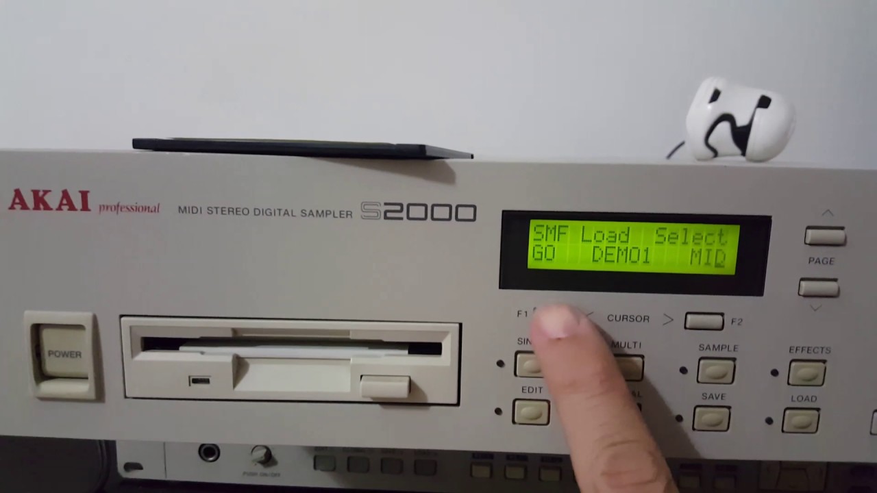 AKAI S2000 MIDI DIGITAL STEREO SAMPLER - DEMO SEQUENCE - SEQUENCIA DE ...