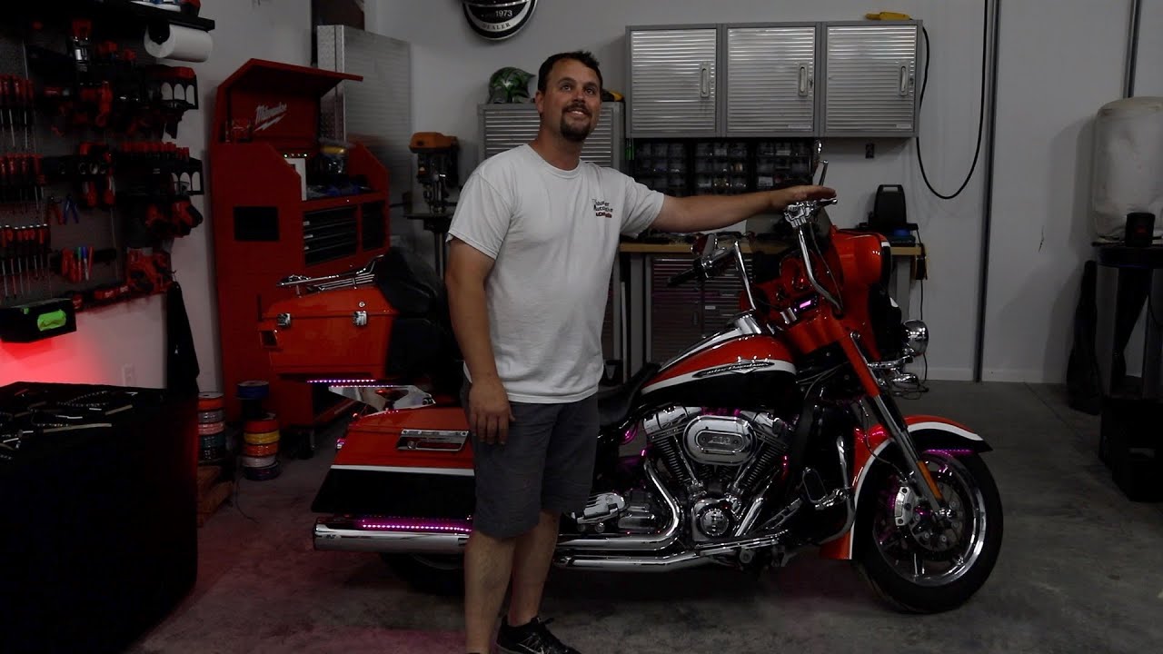 Review of the Metra Saddle Tramp BC-RGB-K1 RGB 12-LED Lighting Strip ...