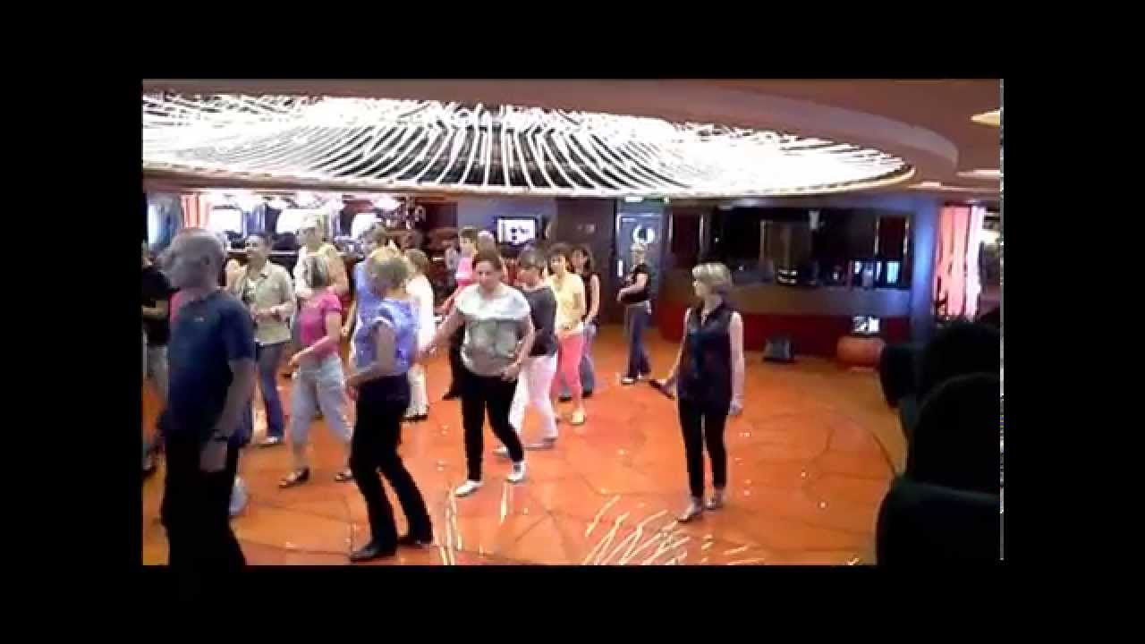 Merry go round line dance - YouTube