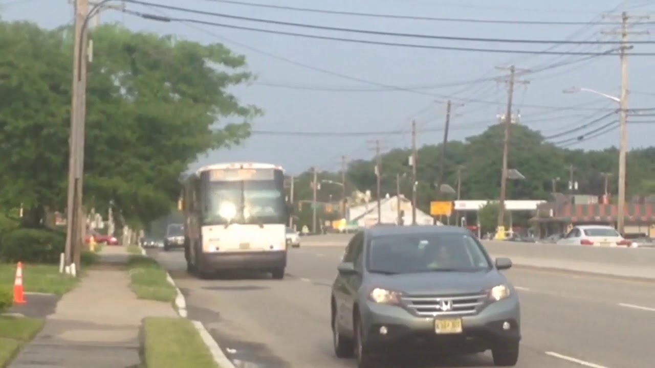 NJT bus action on Hamburg Turnpike! [197 and 744] - YouTube