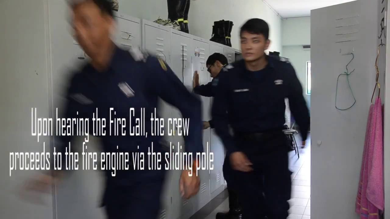 Sliding Pole Bear Hug Method - YouTube