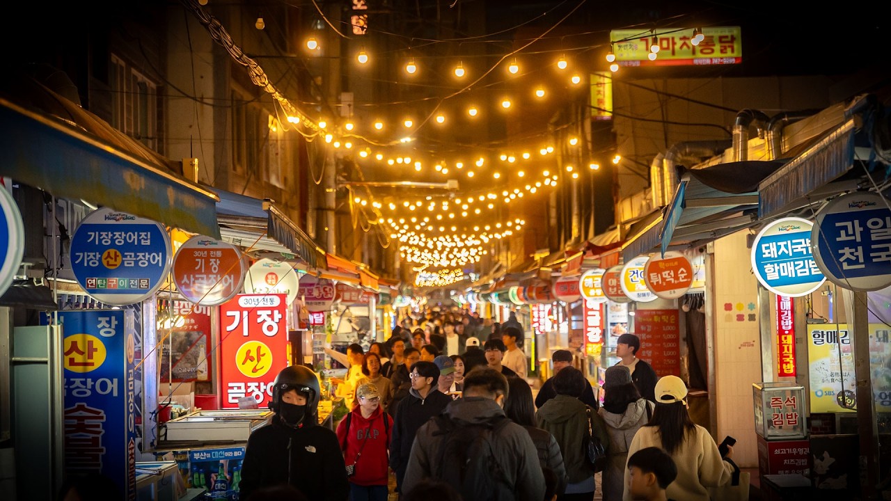 🇰🇷 Late Night in Haeundae Traditional Market - Busan, South Korea ...