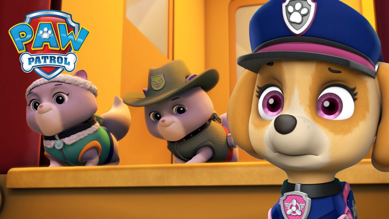 Ultimate Rescue Pups save the Royal Kitty Cats! - PAW Patrol UK ...