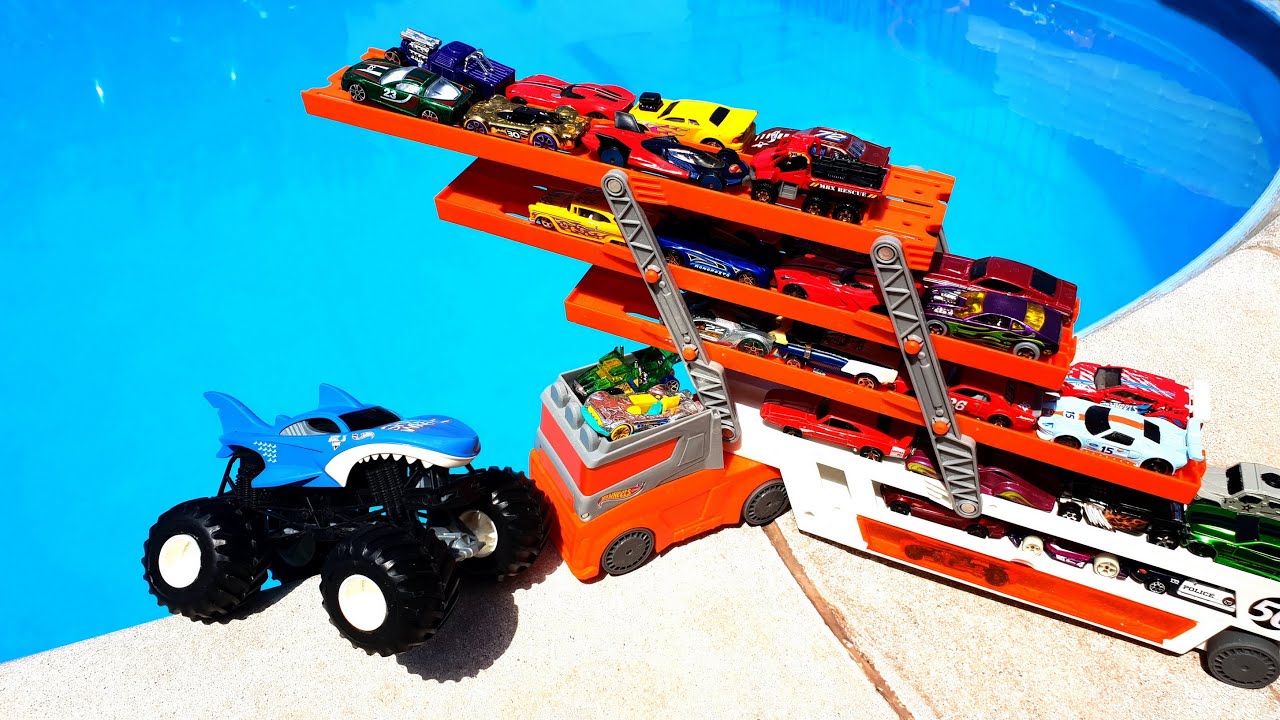 Water Racing with Toy Cars in a Pool with Track - YouTube