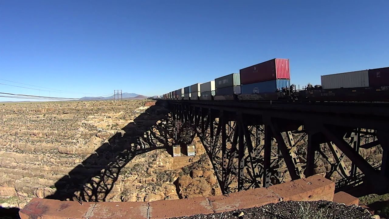 BNSF Railroad's Spectacular Diablo Canyon Bridge in Arizona!! - YouTube