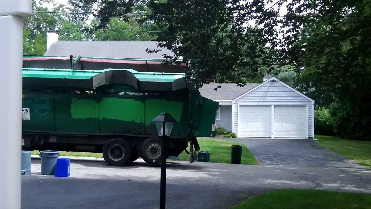 CCC Recycling Truck: MEGA (M.T.G.) Disposal Truck 62 lifting the ...